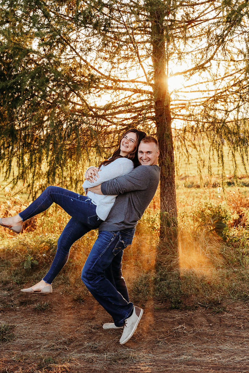 Fall Couples Photoshoot in Grand Rapids, MI | Aaron + Sarah