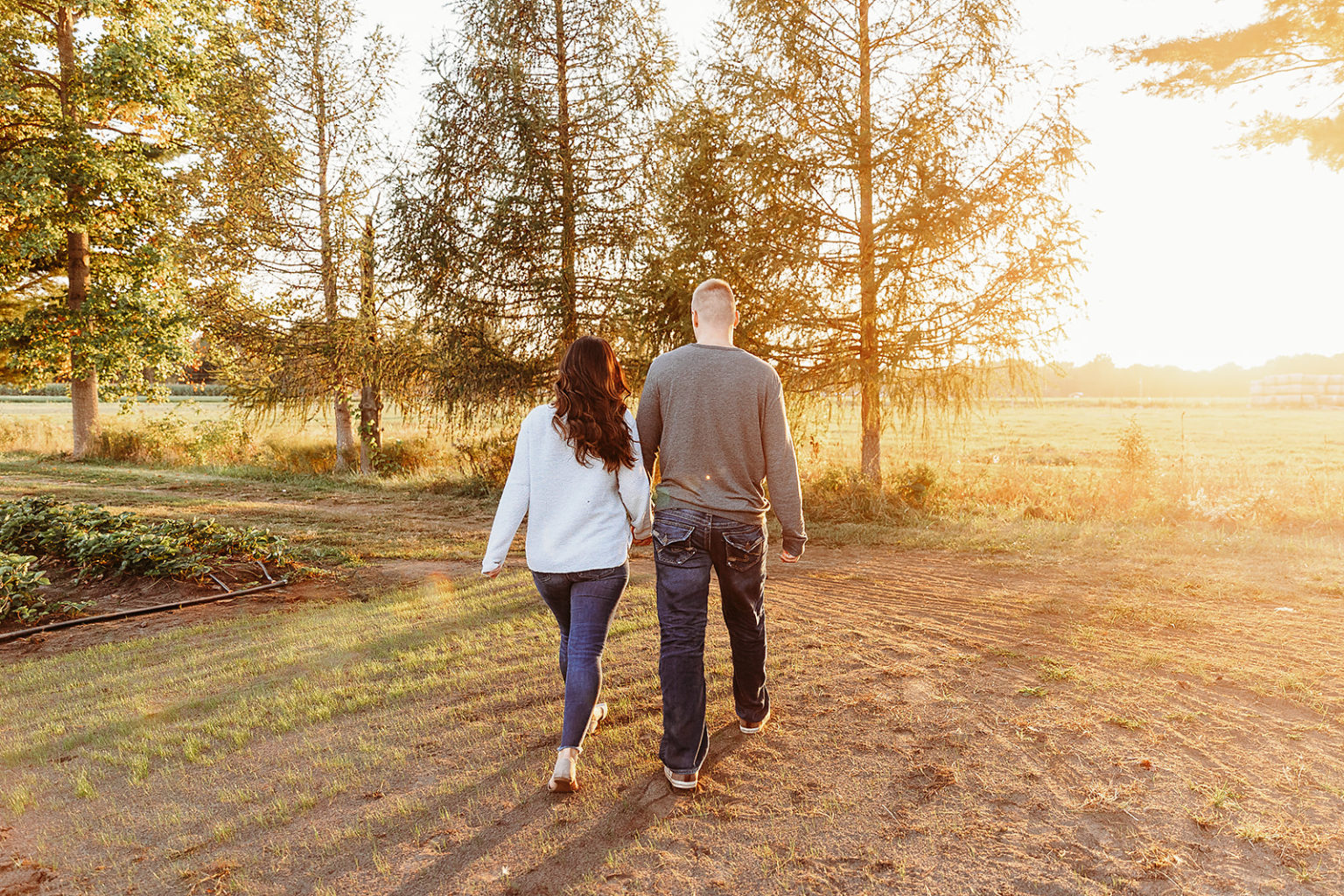 Fall Couples Photoshoot in Grand Rapids, MI | Aaron + Sarah