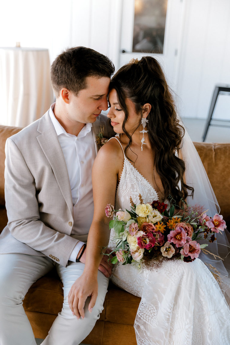 6 Wedding Day Timelines For A Fun, Seamless and Perfect Day