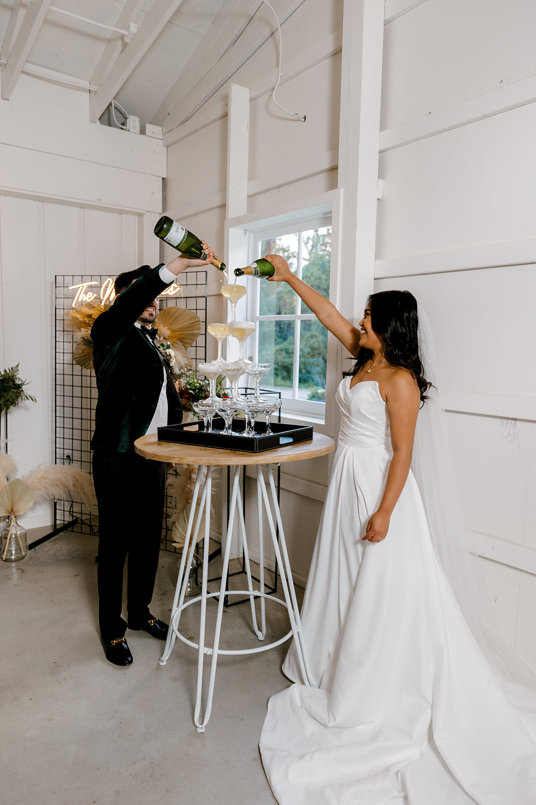 We just got engaged, now what? 5 Things to Start Wedding Planning