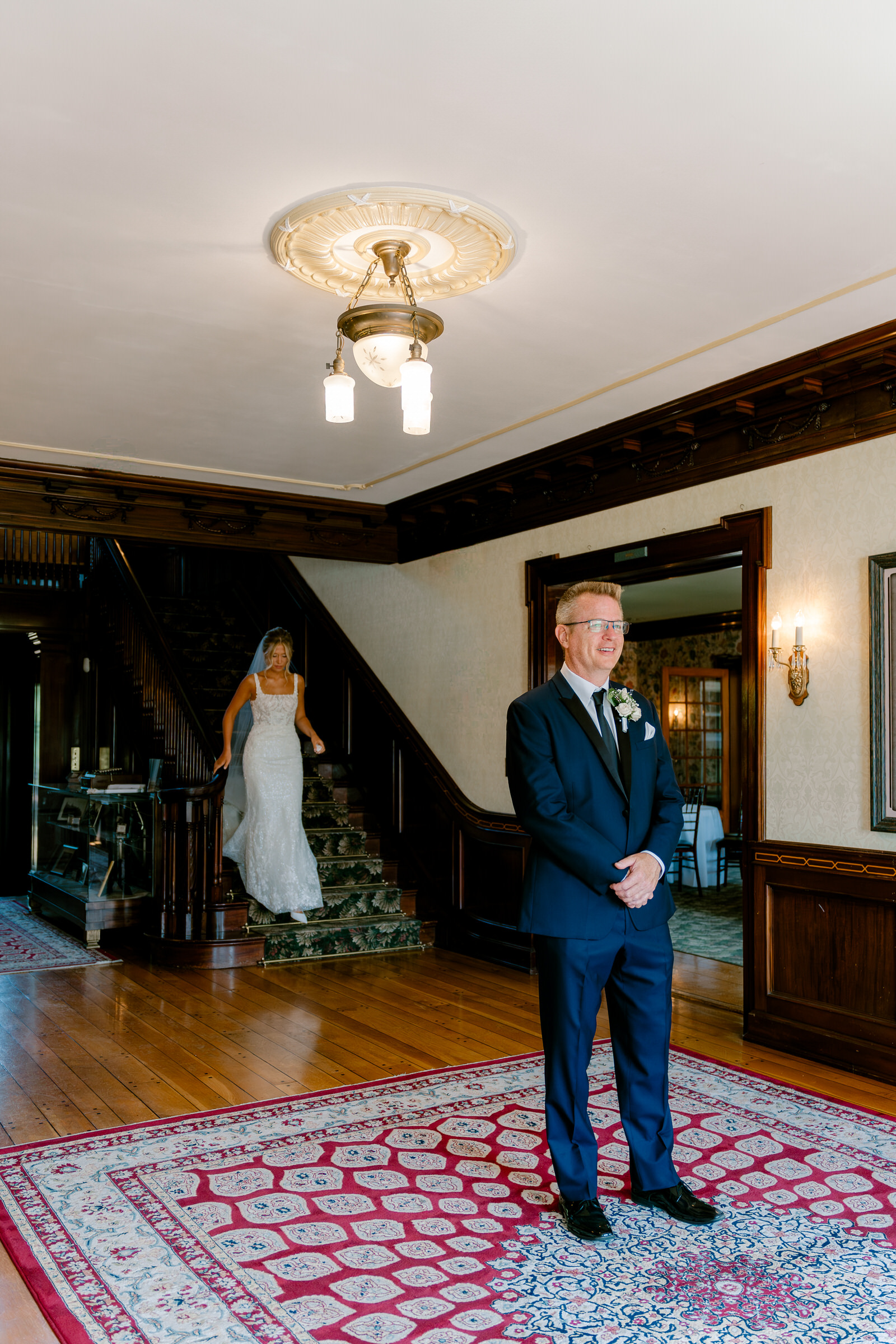 Timeless and Romantic Felt Mansion Wedding | Monica and Ricky