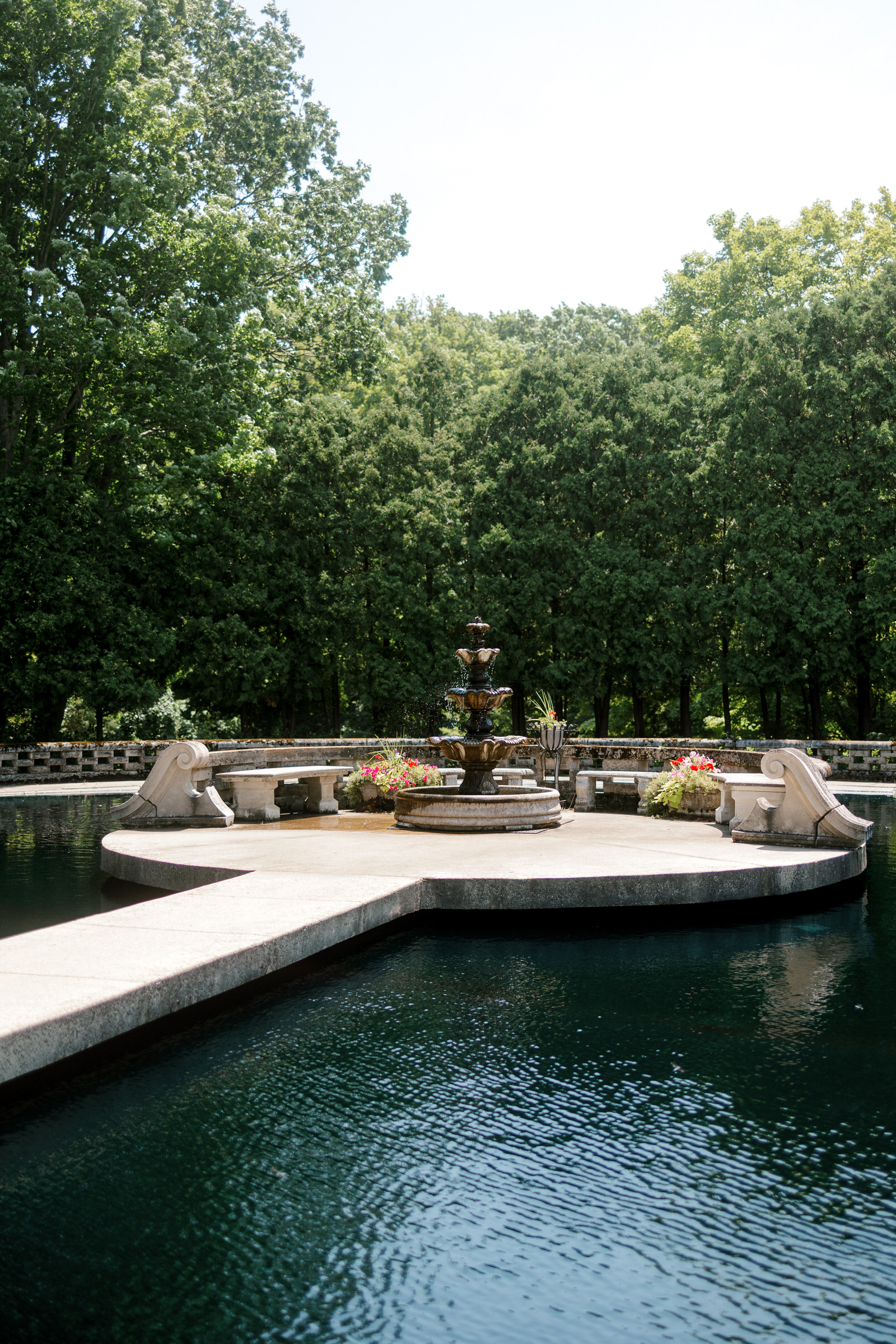 Timeless and Romantic Felt Mansion Wedding | Monica and Ricky