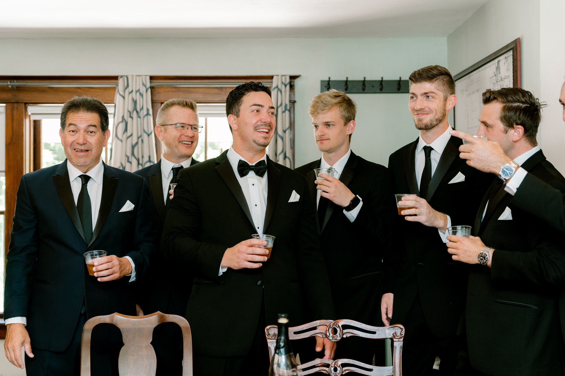 Timeless and Romantic Felt Mansion Wedding | Monica and Ricky